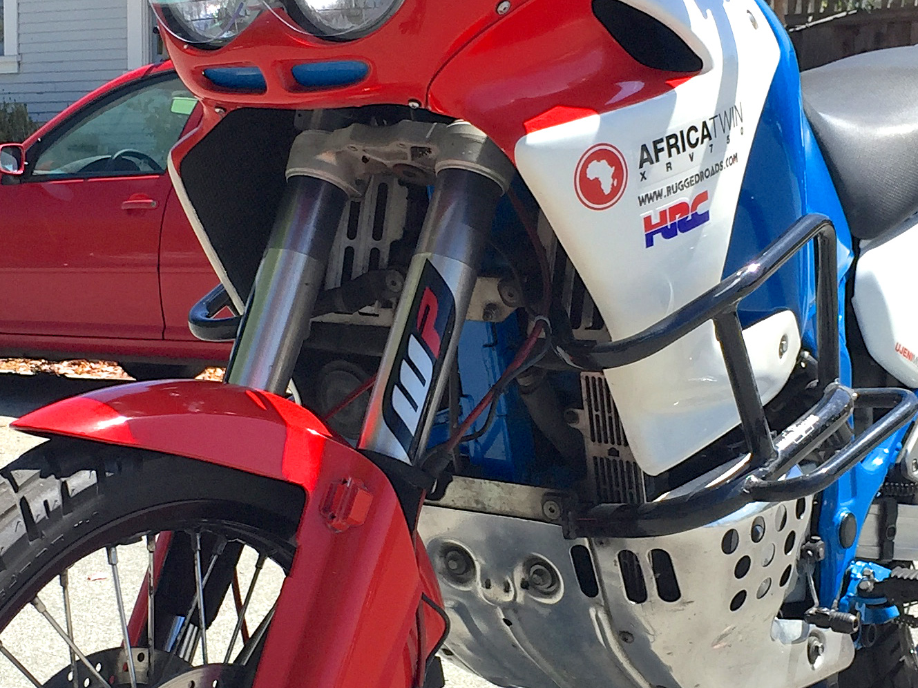 Ujeni Motors - 2000 Honda XRV 750 Africa Twin Custom